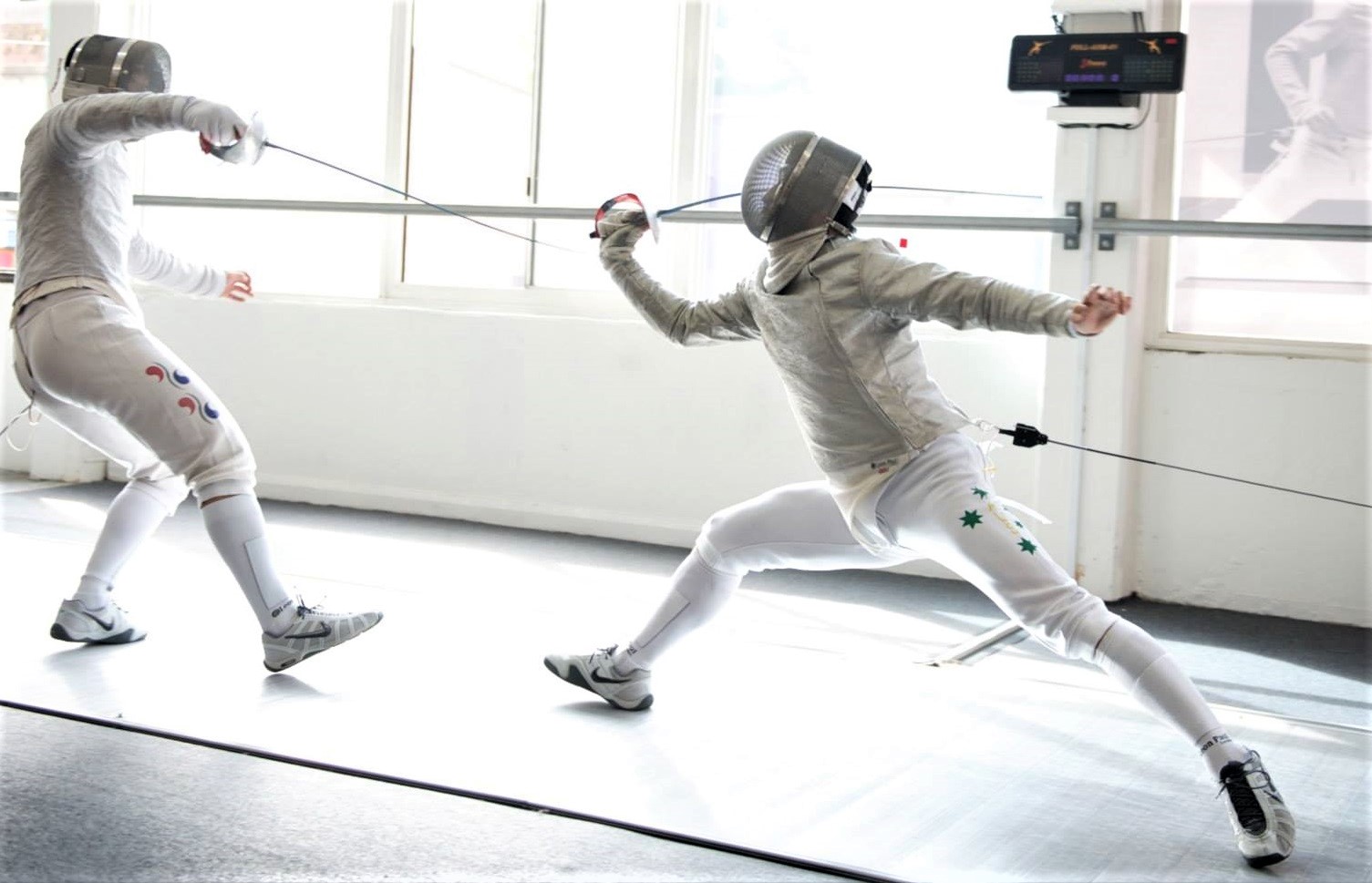 stop cut – Sydney Sabre