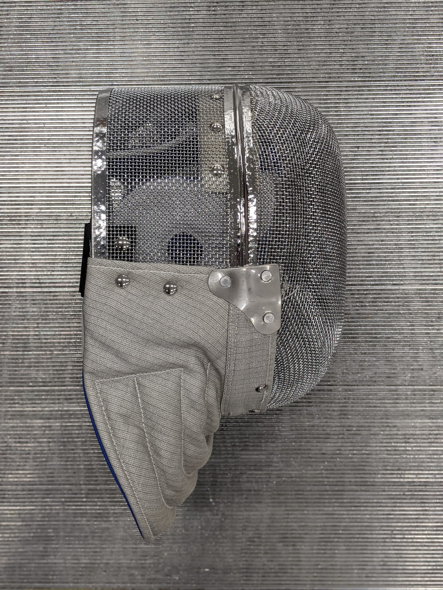 350N Mask Side View – Sydney Sabre