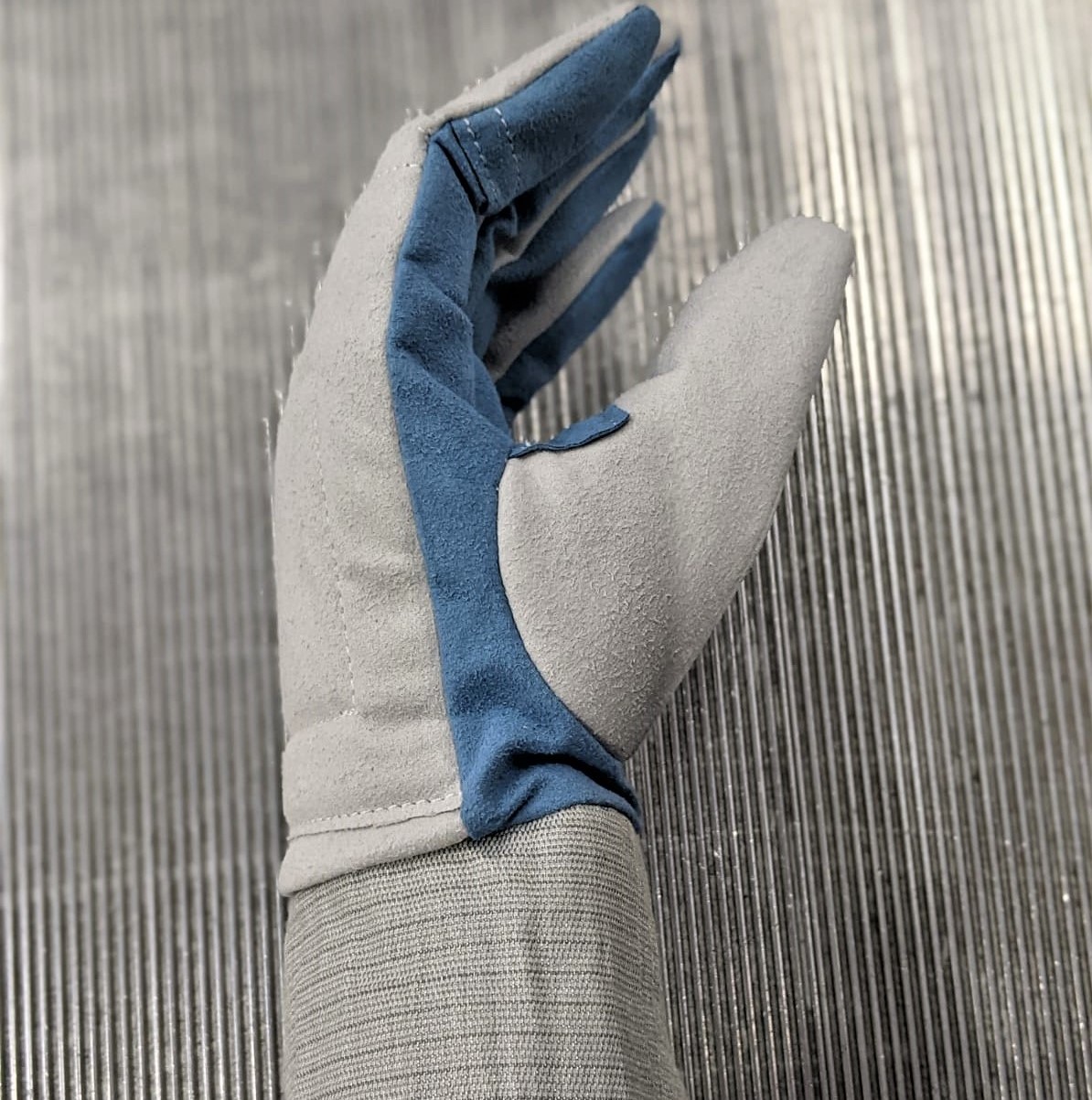 sabre glove thumb – Sydney Sabre